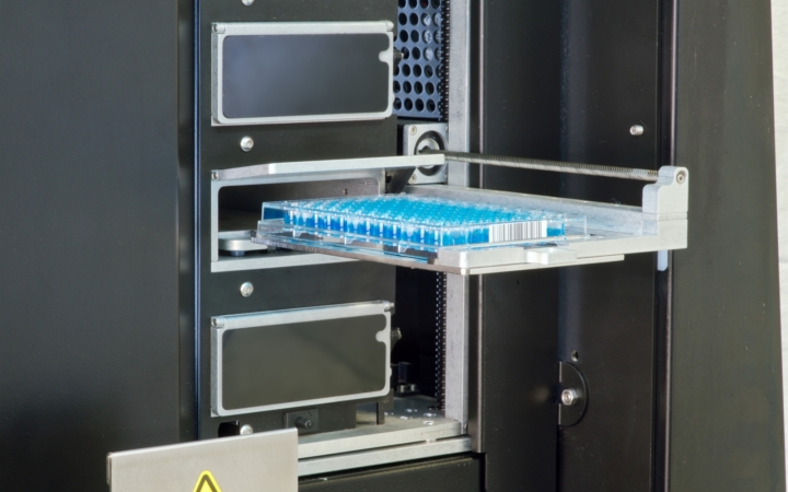 Hamilton Incubator Shaker | Automated Liquid Handling | Hamilton Company